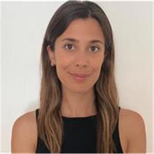 Tutora De Español Que Imparte Clases Para Niños Y Adultos. Daniela