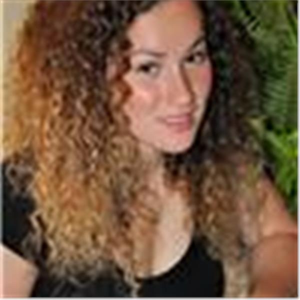 Giulia Di Gregorio | Letuelezioni.it