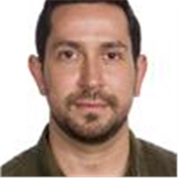 Médico Y Actor De Teatro, Profesor De Técnicas De Improvisación, Manejo ...