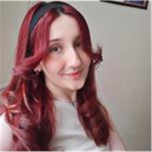 Ece Eris | Bornova'de Biyoloji öğretmen