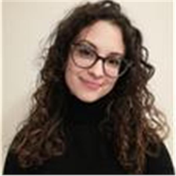 Lisa De Luca | Letuelezioni.it