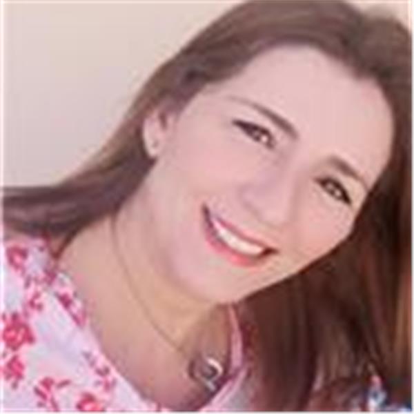 Angela Cecere | Letuelezioni.it