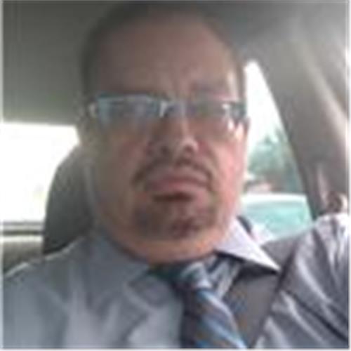 Juan Roberto Gomez | Tusclases.pe