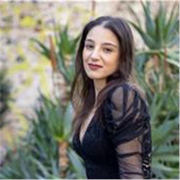 Antonella | Insegnante privato di Storia dell'arte on-line