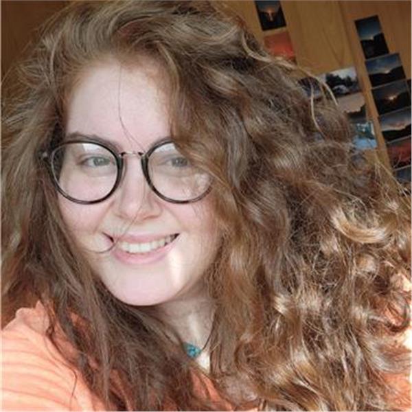Laureata Impartisce Lezioni Di Geografia E Geografia Turistica. Nicole ... Laureata Impartisce Lezioni Di Geografia E Geografia Turistica. Nicole ...