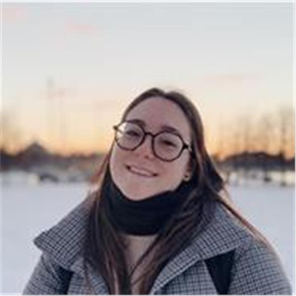 Giulia Nicolini | Letuelezioni.it