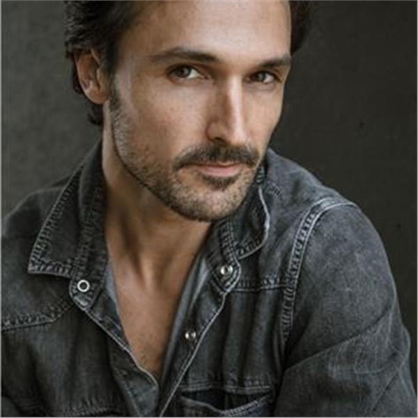 Profesor De Javascript Nodejs Typescript Desarrollo Web Frontend React Backend Express Y