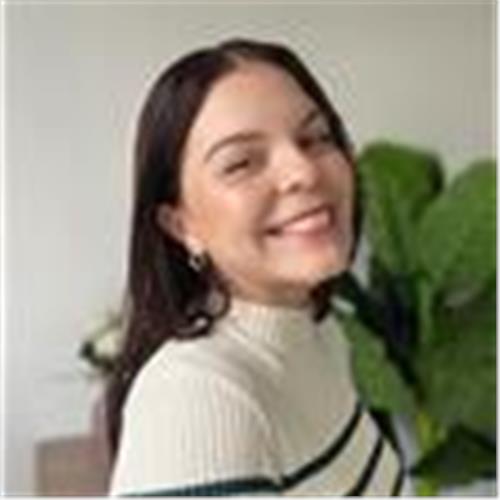 Hola, Soy Ana Tengo 26 Años Y Soy Directora De Arte Para Cine, Comerciales Y Videoclips. Tengo ...