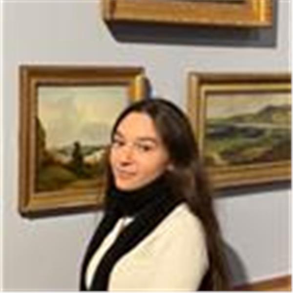 Giulia Gargiulo | Letuelezioni.it