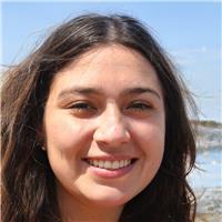 Isabella | First Certificate in English (FCE) B2lehrer in Düsseldorf