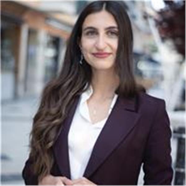 Giulia Di Gregorio | Letuelezioni.it