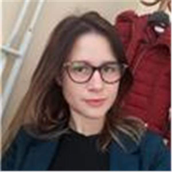 Ana Ilic | Mathelehrer in Moers