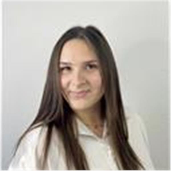 Emily Wiedemer | Nachhilfelehrer aus Heidelberg