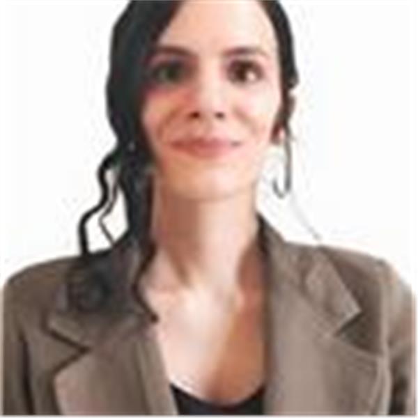 Ana Dili İtalyanca Olan Biriyle İtalyanca Öğrenin. Valeria