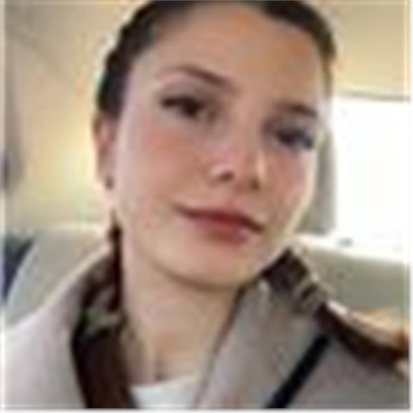 İrem Akdogan | Istanbul'den Öğretmen | ogretmenbulun.com.tr