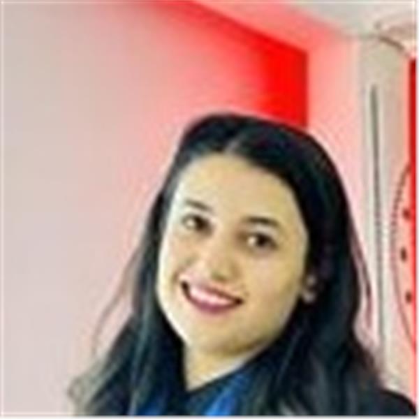 Pinar Aslan | Istanbul'dan öğretmen | ÖğretmenBulun