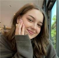 Minijob Als Nachhilfelehrer*In Für Englisch (Homeoffice Möglich!). Leah