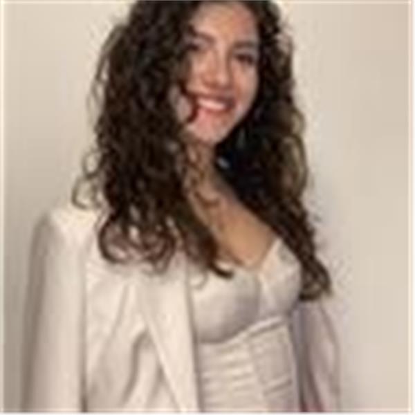 Valentina Genna | Letuelezioni.it