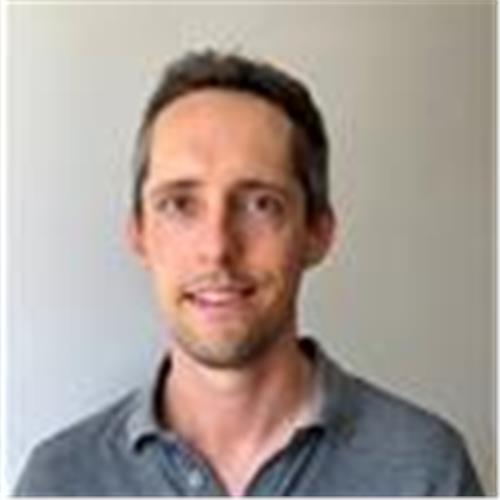 Native English Teacher And Teacher Of Python And Java. Gareth