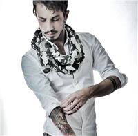 Simon Wild | Letuelezioni.it