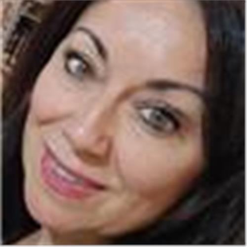 Profesora Con Mucha Experiencia En Programación De Plc, Base De Datos ...