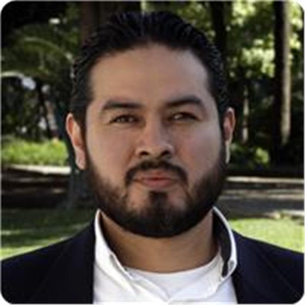 Alejandro Huerta | Tusclases.mx