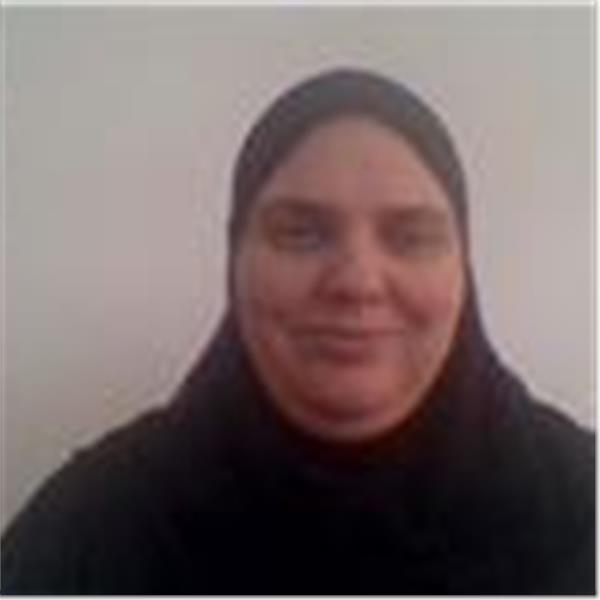 Elizabeth Peterson | Istanbul'den Öğretmen | ogretmenbulun.com.tr