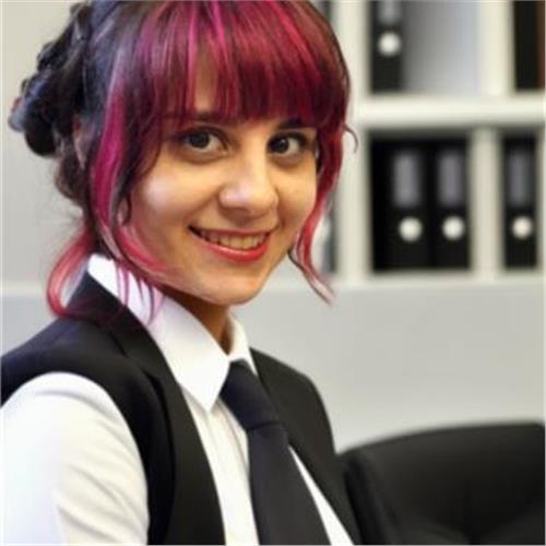 Zahra Mousavi Nachhilfeproat