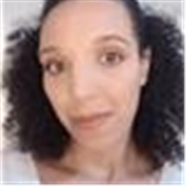 Jessica Nobrega (Archana) | Professor de Meditação em Ilha Comprida