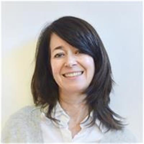 Me Defino Como Una Persona Creativa Y Empática, Capacitada Para Ayudar ...