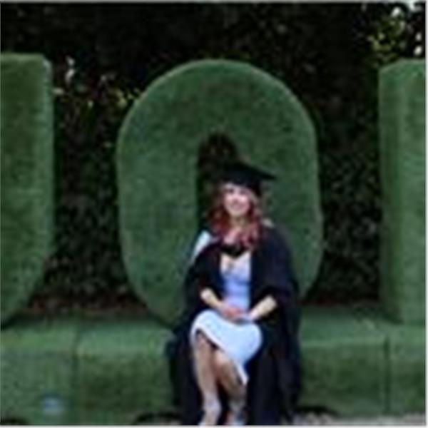 Laura Cross | Tutor from Nottingham | Findtutors