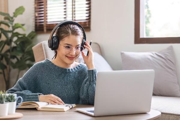 Comment donner des cours particuliers de français en ligne