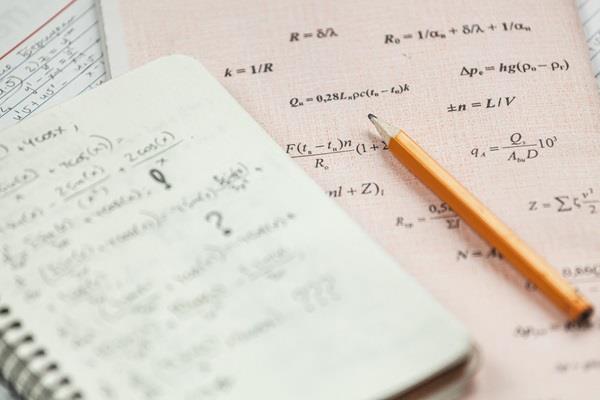 The best maths textbooks for A-Level or university students
