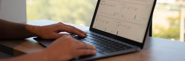 Conoce los 3 mejores programas de estadística: SPSS, Stata y R